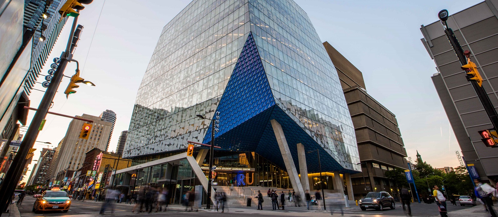 Toronto Ryerson University| British School Maglie